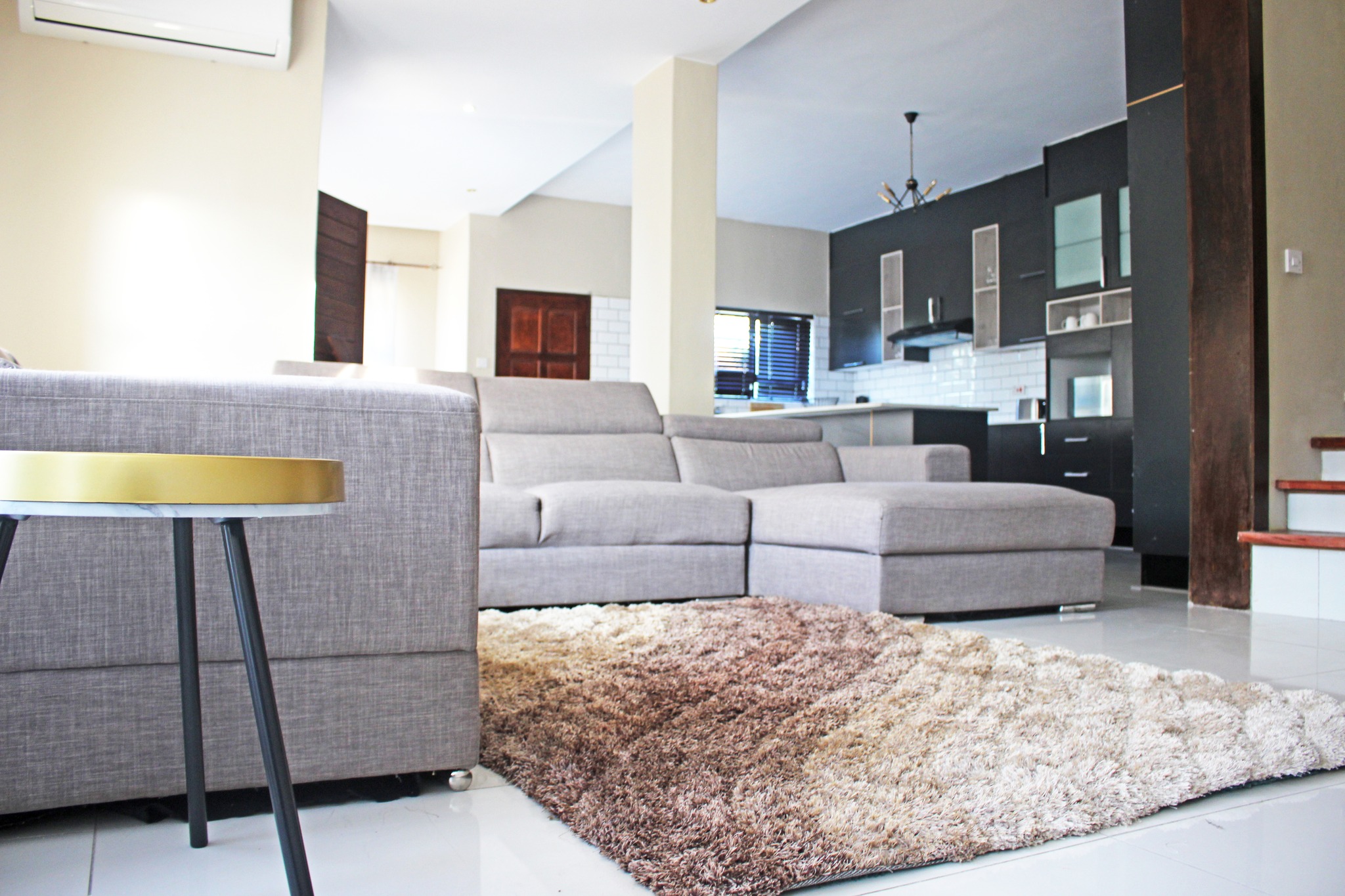 Setlhoa Village, 5 Bedroom Mansion – Letshego Properties